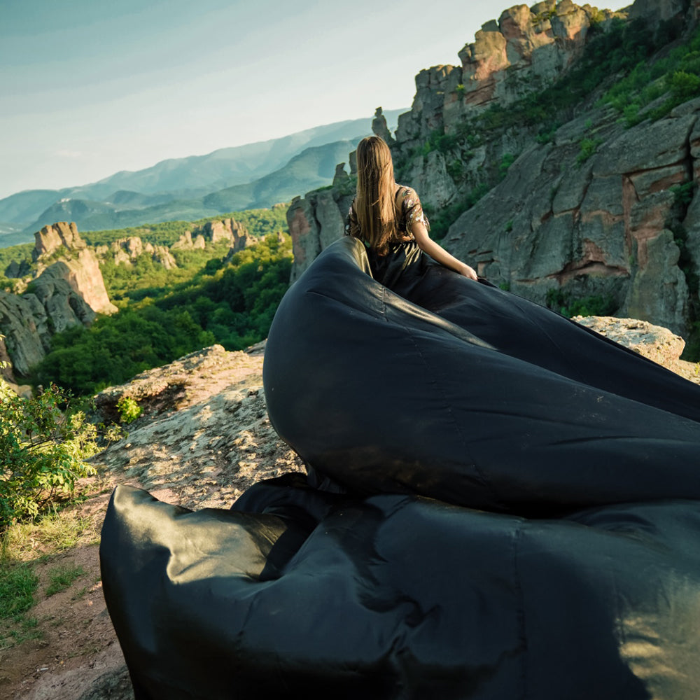 Photo shoot Flying dress at the Belogradchik rocks – GiftComeTrue.com